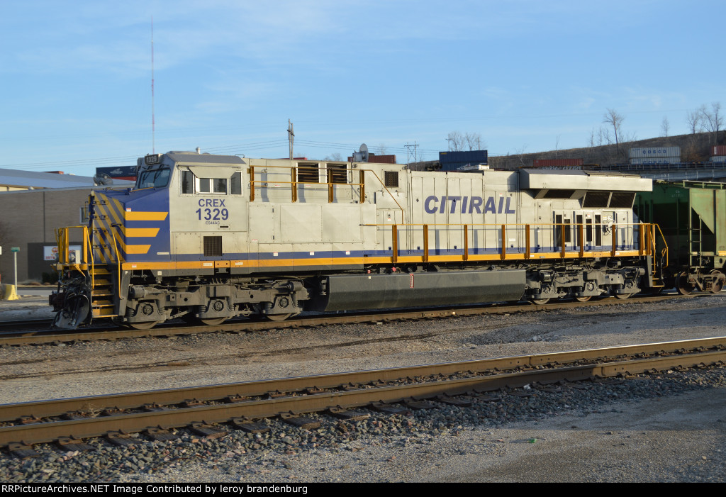 CREX 1329 in dpu service at santa fe jct